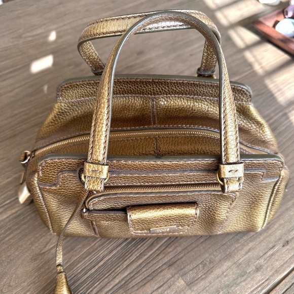 Tod's | Bags | Tods Leather Bag | Poshmark